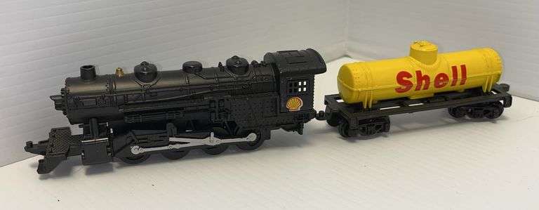 Fletcher-Barnhardt & White Inc. older Shell fuel train set, die-cast, 5 ...