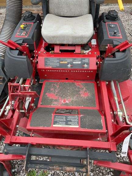 Ferris IS3000 Zero Turn 61" mower deck with bagger system, works as it ...