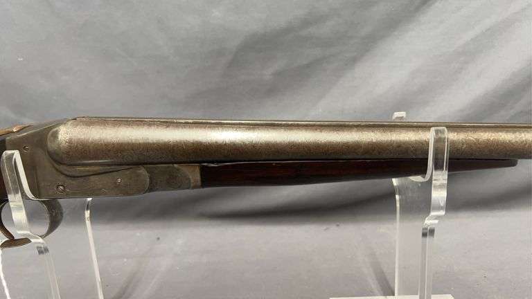 Ithaca Hammerless Double-Barrel Shotgun, Damascus Finish, 16-Gauge ...