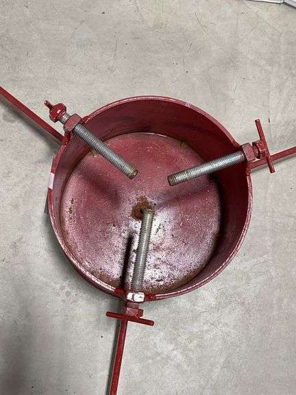 Bowling's Last Stand Christmas tree stand, 10", holds over 2-Gallons of ...