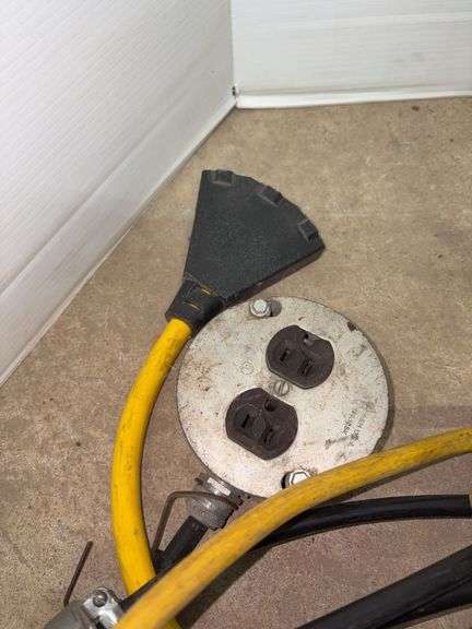 Work Lights, Extension Cords, and 220V Cords with Receptacle - Albrecht ...