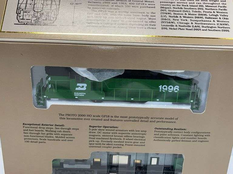 Proto 2000 Series GP18 locomotive train, HO scale, NIB - Albrecht ...