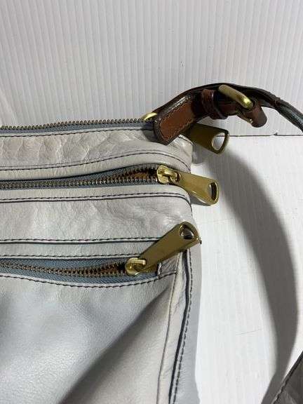 Authentic Fossil Explorer purse, medium crossbody bag, soft gray ...