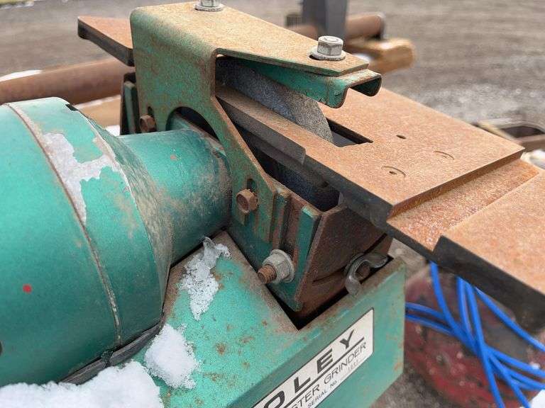 Foley sharp master grinder, single phase 1/3 HP, 115V, 4.2A, Model 375 ...