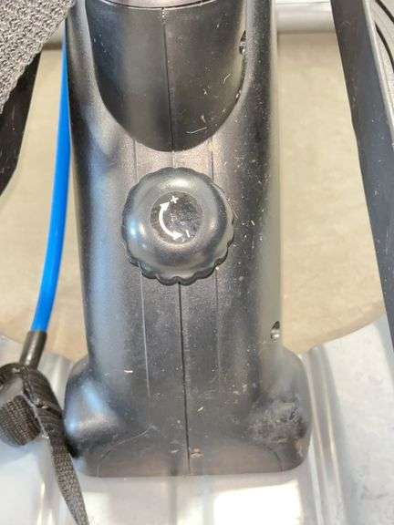 Inmotion compact elliptical with upper body cords, 12"H - Albrecht ...