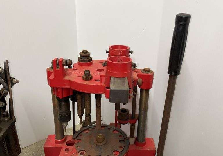 (2) Shotshell Loaders, Includes Pacific 366 20-Gauge and Texan 12-Gauge ...