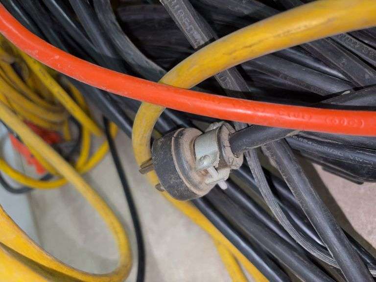 Work Lights, Extension Cords, and 220V Cords with Receptacle - Albrecht ...