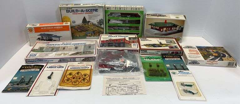 (14) HO Train Track Accessories, box- up to 15"L, new - Albrecht ...