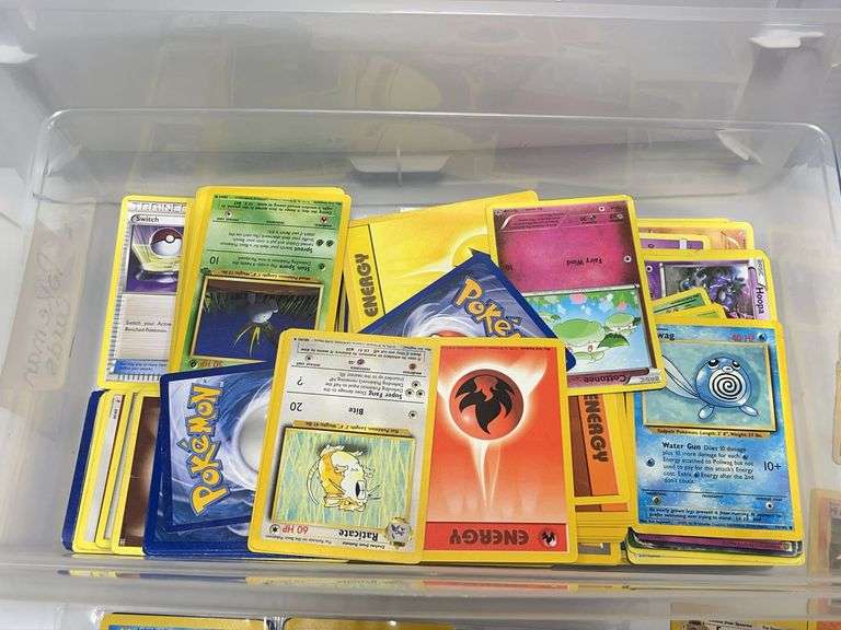 1995 Collection of Pokemon cards with an original Pokemon carrier ...
