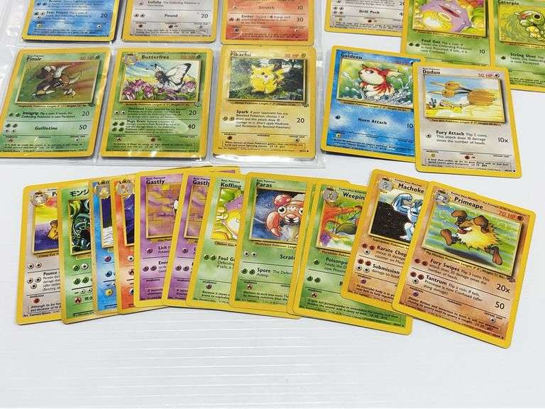 1995 Collection of Pokemon cards with an original Pokemon carrier ...