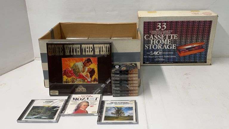 Cassette Storage Box with Empty Cassette Decks and CDs - Albrecht ...