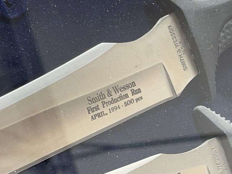 Set of (6) Smith & Wesson first production run knives with matching ...