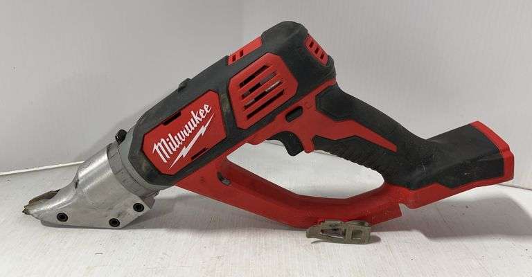 Milwaukee double-cut shears, M18 battery, rotating head, used twice ...