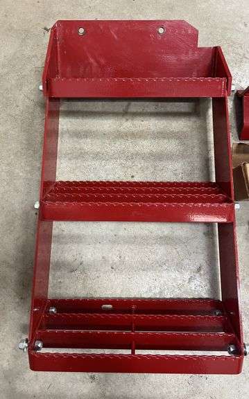 International 86 and 88 Series Tractors Step Kit, Fits the Right-Hand ...