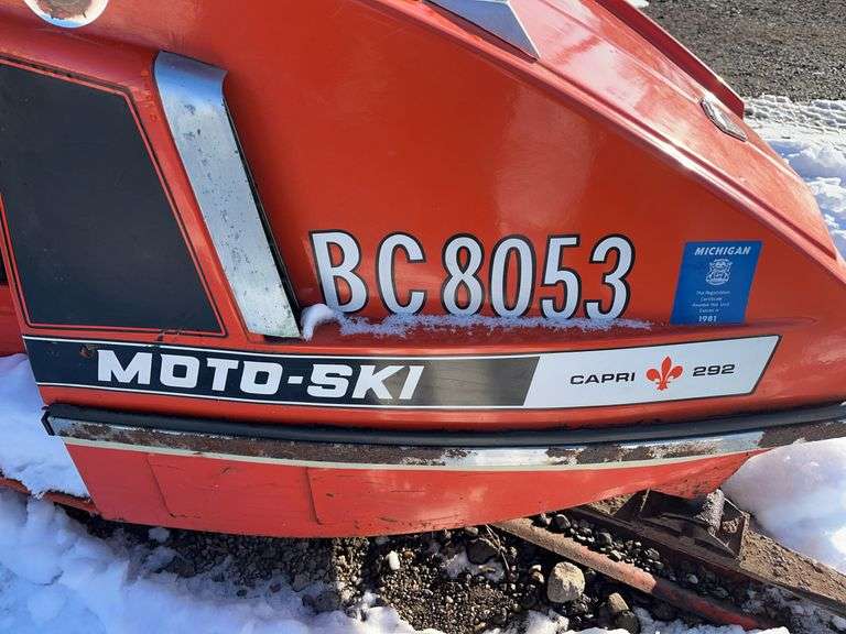 1970s Moto-Ski Capri 292 snowmobile, did run 5 years ago, pulls over ...