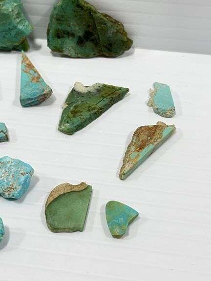 Turquoise stones, rough, natural, and cut stones, up to 1 1/4"L ...