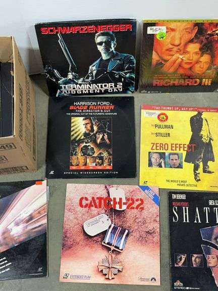 (45) Laser disc movies - Albrecht Auction Service