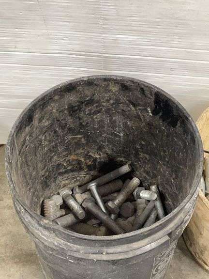(3) Buckets of bolts, various sizes - Albrecht Auction Service