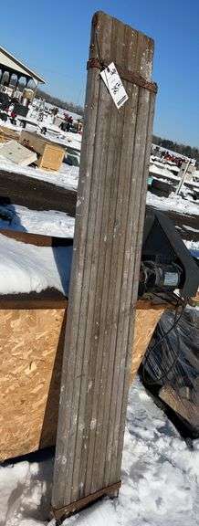 Wooden plank/pick board, 6' to 8'L - Albrecht Auction Service