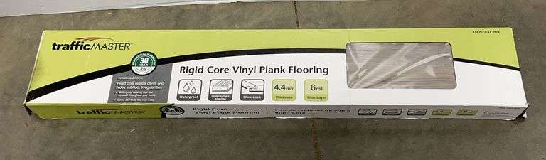 (16) Pieces of Vinyl plank flooring trafficmaster, full box, Color ...