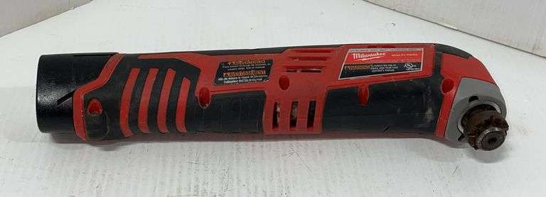 Milwaukee 12V multi-tool and battery, 11"L, new - Albrecht Auction Service