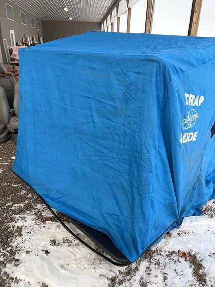 Clam-Trap Guide, 2-man shanty, base- 54" x 30" - Albrecht Auction Service