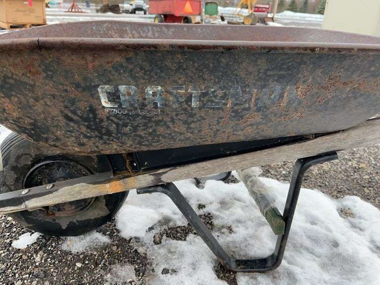 Wheelbarrow, used - Albrecht Auction Service