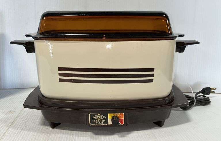 West Bend cooker Plus electric cooker, has amber glass top, 15"W, works ...
