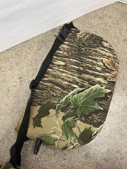 Camo Boot Blankets to Keep Your Feet Warm, Over-the-Boot; Blow-Up ...