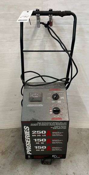 DSR by Schumacher Pro Series Battery Charger - Albrecht Auction Service