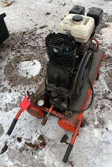 Gas air compressor, new pump, engine will need to be repaired, broken ...