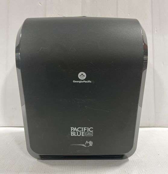 Georgia Pacific motion sensing towel machine, uses D batteries, works ...