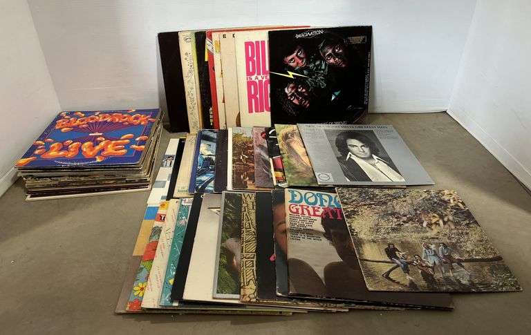 (50) 33 1/3 LP vinyl records, mostly rock and roll - Albrecht Auction ...