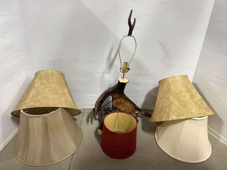 Elk resin lamp with (5) lamp shades, 32"H - Albrecht Auction Service