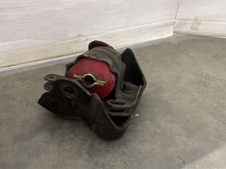 Small block Chevrolet parts, distributor, wires, motor mounts, oil pan ...