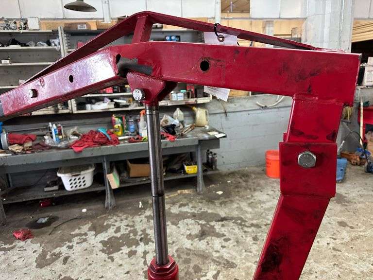 8-Ton Capacity Engine Hoist. NOTE: Has damage to lifting arm. As Is ...