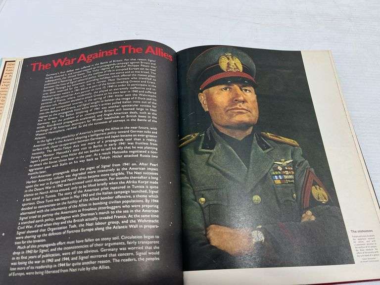 Hitler's Wartime picture book - Albrecht Auction Service