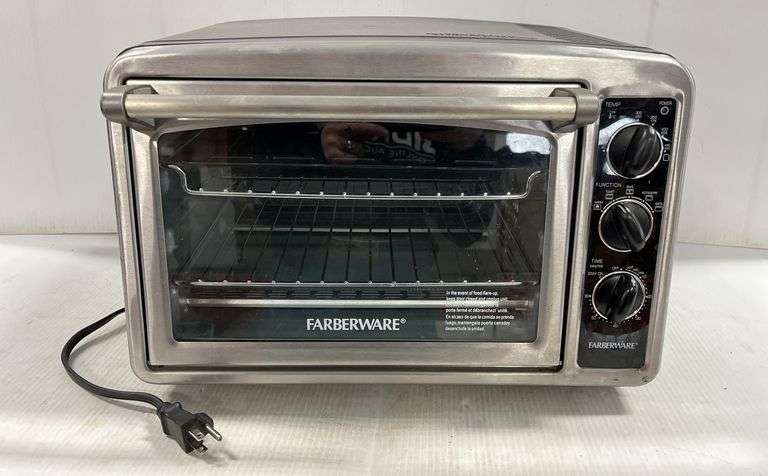 Farberware toaster oven, 17"W, used, like new - Albrecht Auction Service
