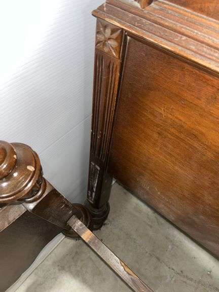 Antique full head and footboard with rails, footboard is missing one ...