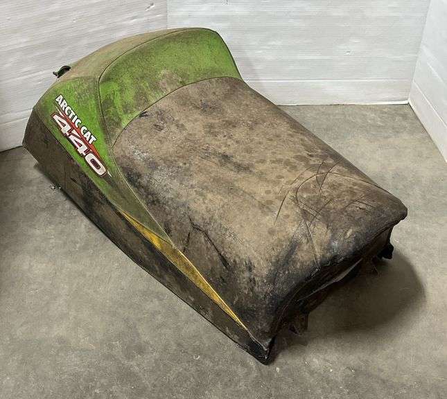 Snowmobile seat, came off Arctic Cat 440 Sno Pro, heavy wear - Albrecht ...
