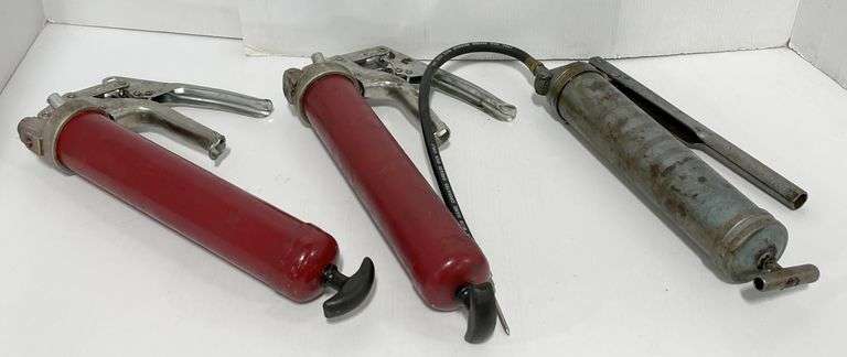 (3) Grease gun, loaded with grease, includes: 2- Without hoses, both ...