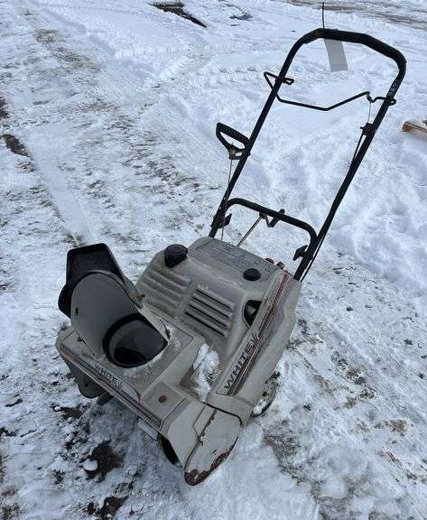 White Snow Boss 50 snowblower, runs on spray, for parts or repair ...