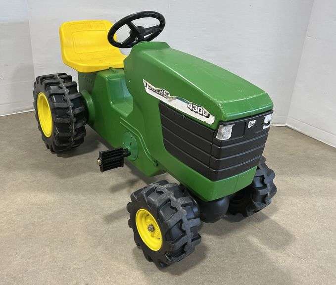 Kids replica of John Deere 4300 Tractor, green and yellow, sturdy ...