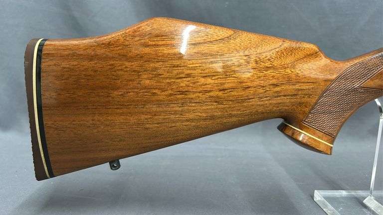 Weatherby Vanguard, .243 Win. Bolt Action, Made in Japan, with Bushnell ...