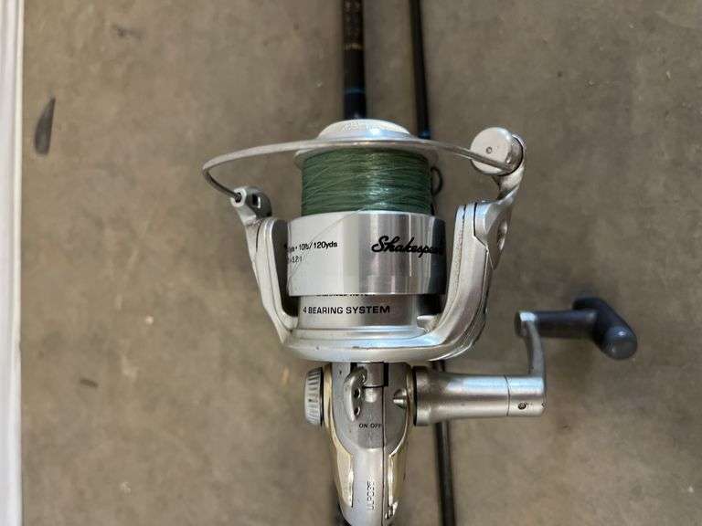 LCI Striker 2 graphite SSTR865, line weight of 8 to 17, has Fuji guides ...