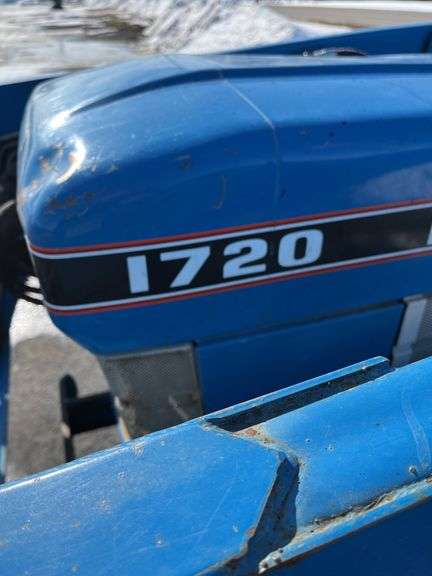 Ford 1720 compact tractor, 4x4, comes with loader, clutch replaced 100 ...