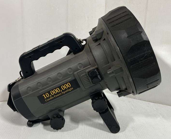 Cabelas 10,000,000 candle light power spot light, new batteries, works ...
