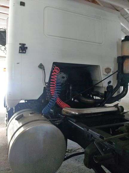 1984 Mack Cabover Semi Tractor, (Unknown Miles), 350 Mack Engine, 9 ...