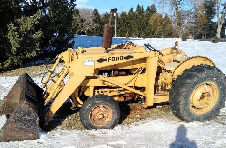 Ford 335 Diesel Front Loader with Working 3-Point PTO on the Rear, Runs ...