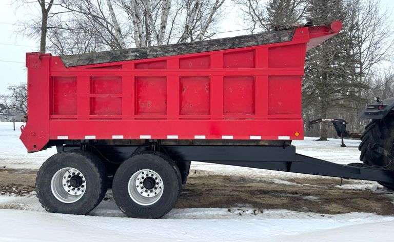 Shop Built 15' Dump Box, Hoist Seeps a Little, Otherwise Works Great ...